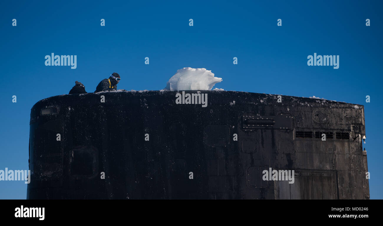 Attack submarine uss hartford hi-res stock photography and images - Alamy