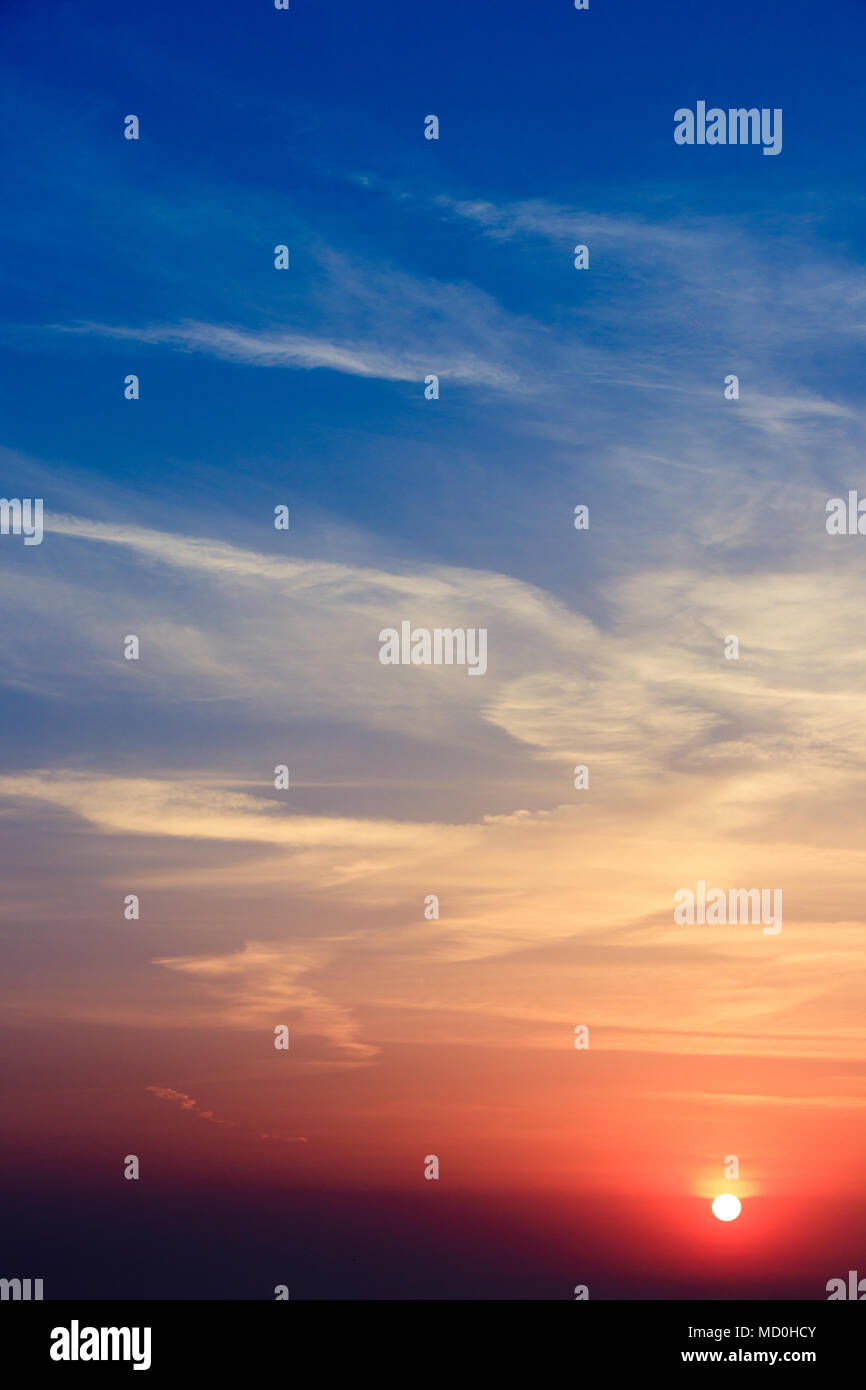 Sunrise over field red white hi-res stock photography and images - Alamy