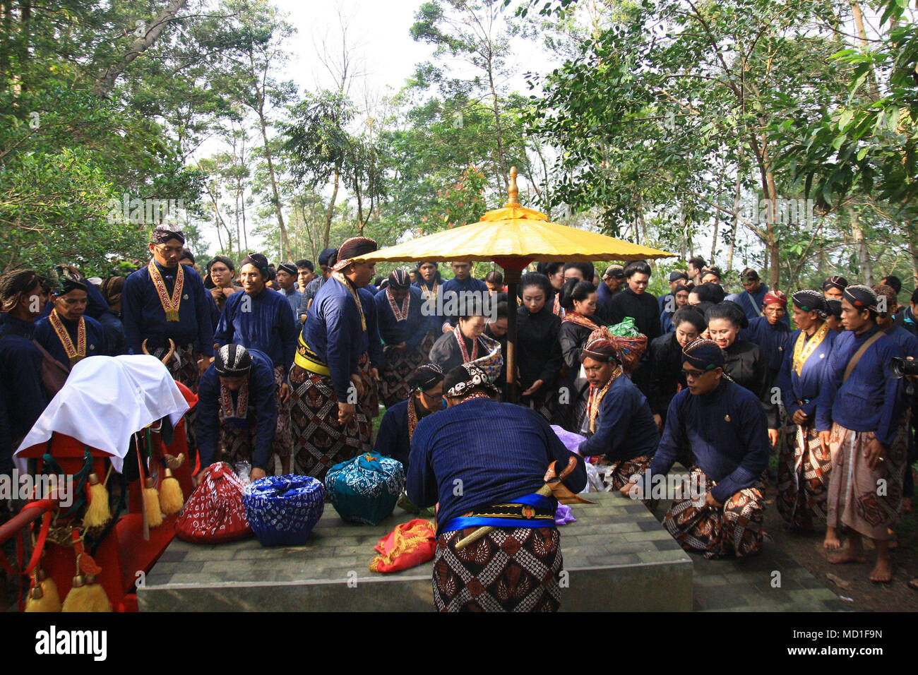 Labuhan ceremony hi-res stock photography and images - Alamy