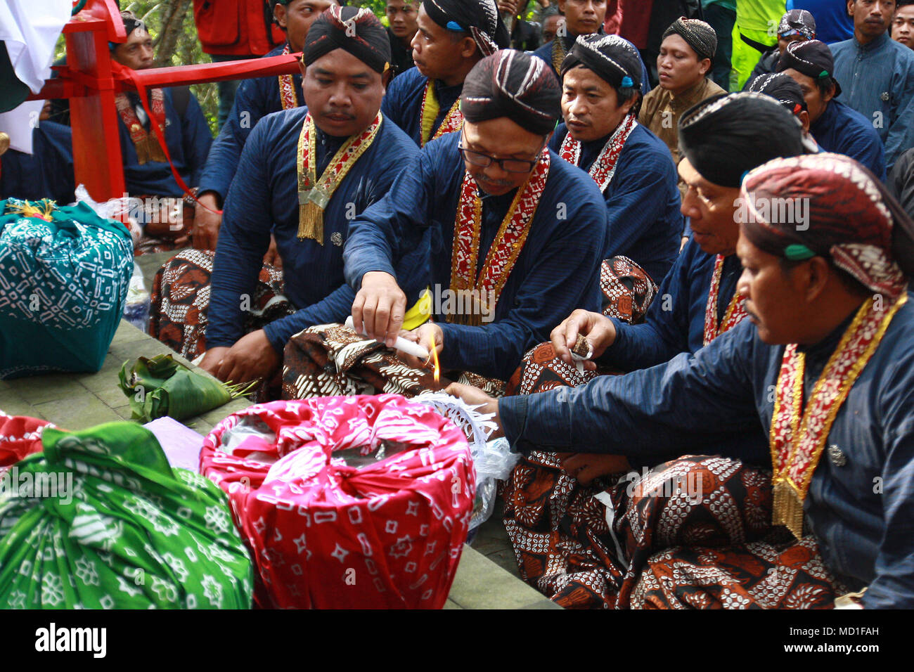 Labuhan ceremony hi-res stock photography and images - Alamy