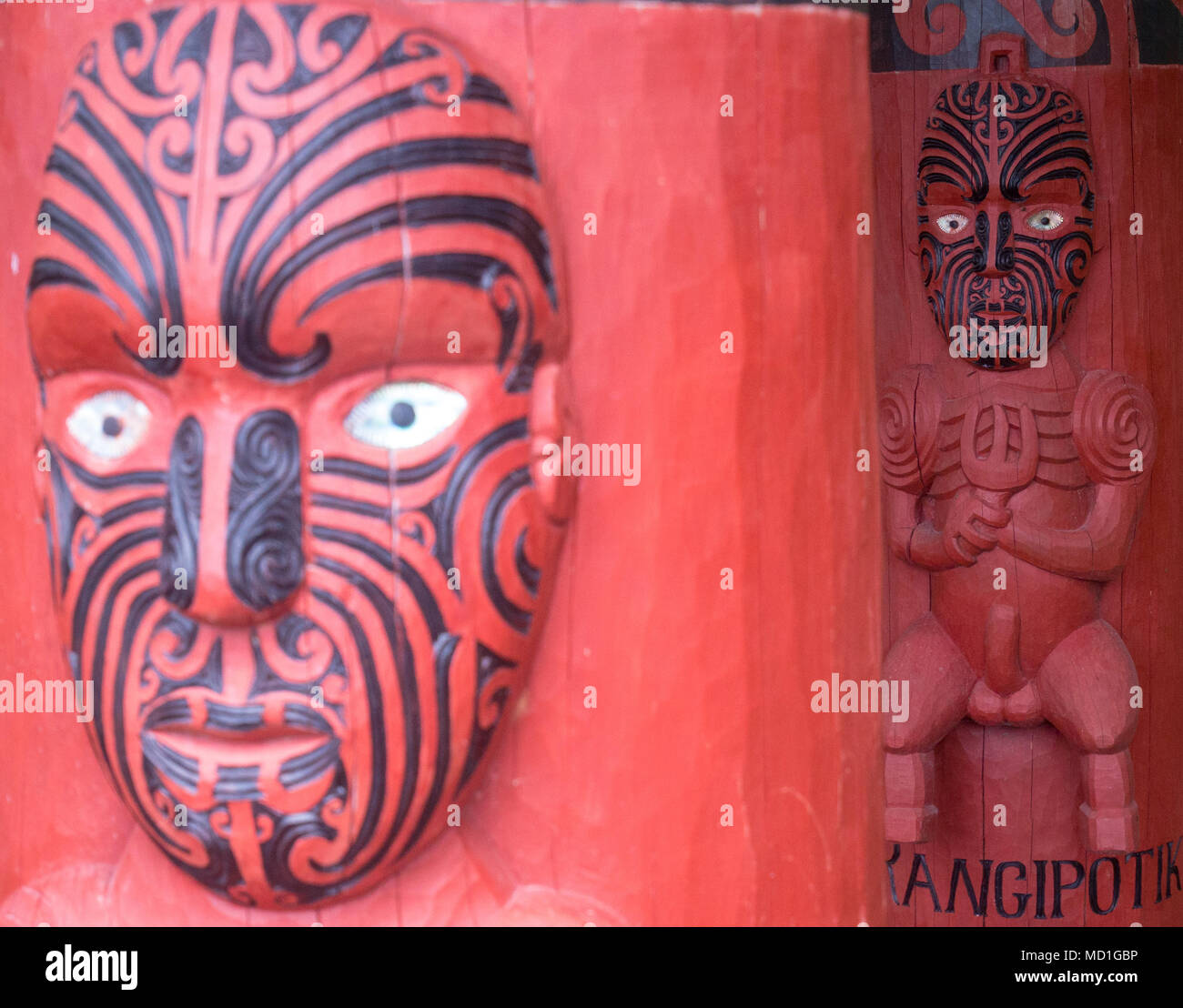 Maori carvings hi-res stock photography and images - Alamy