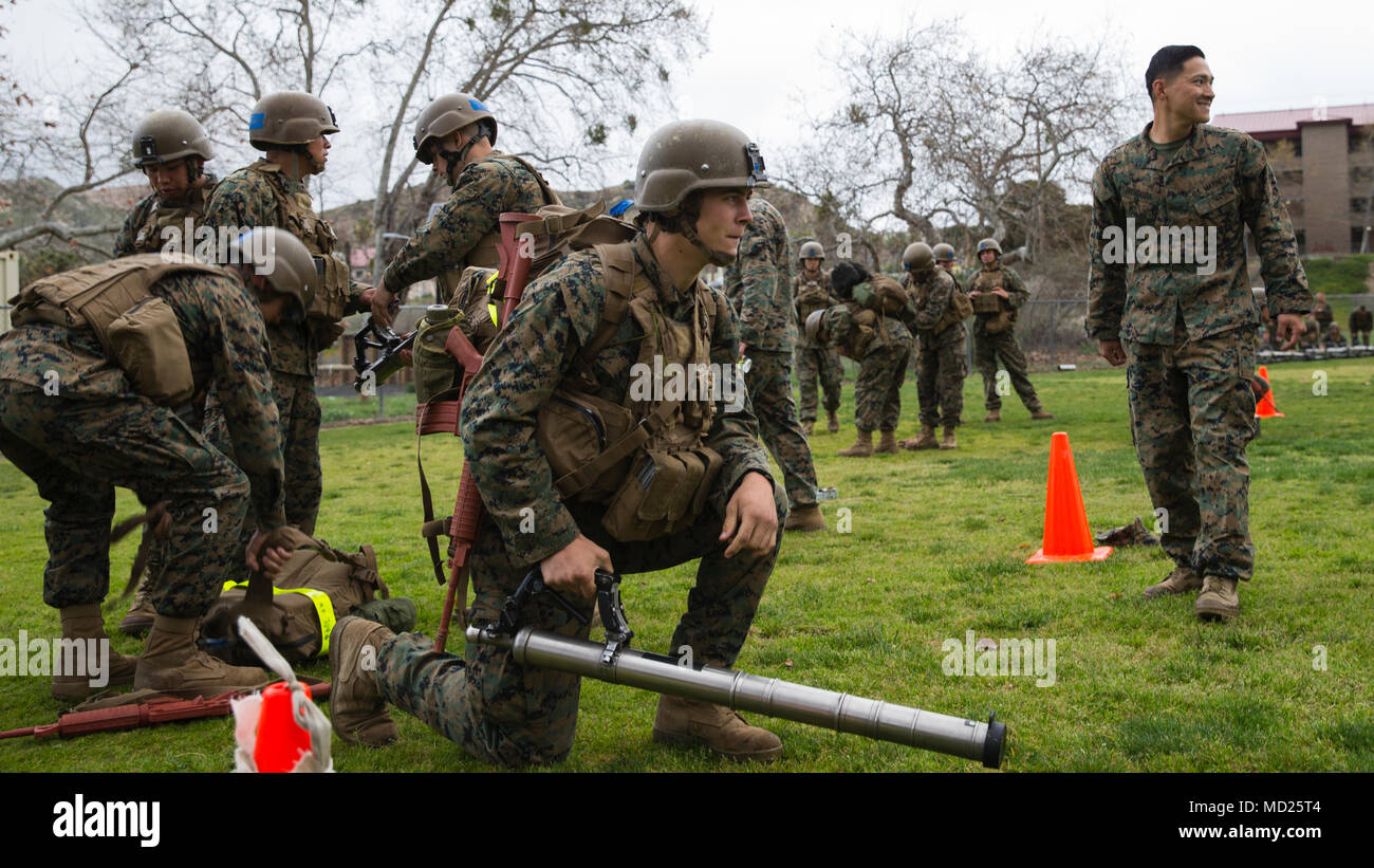 U.S. Marine Corps students at the Infantry Training Battalion ...