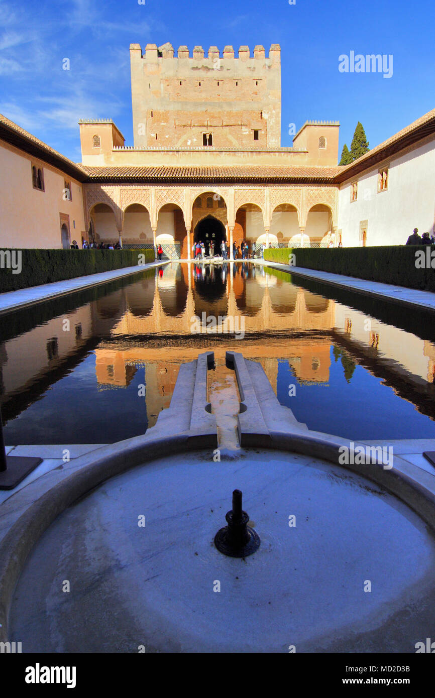 Hall of comares hi-res stock photography and images - Alamy