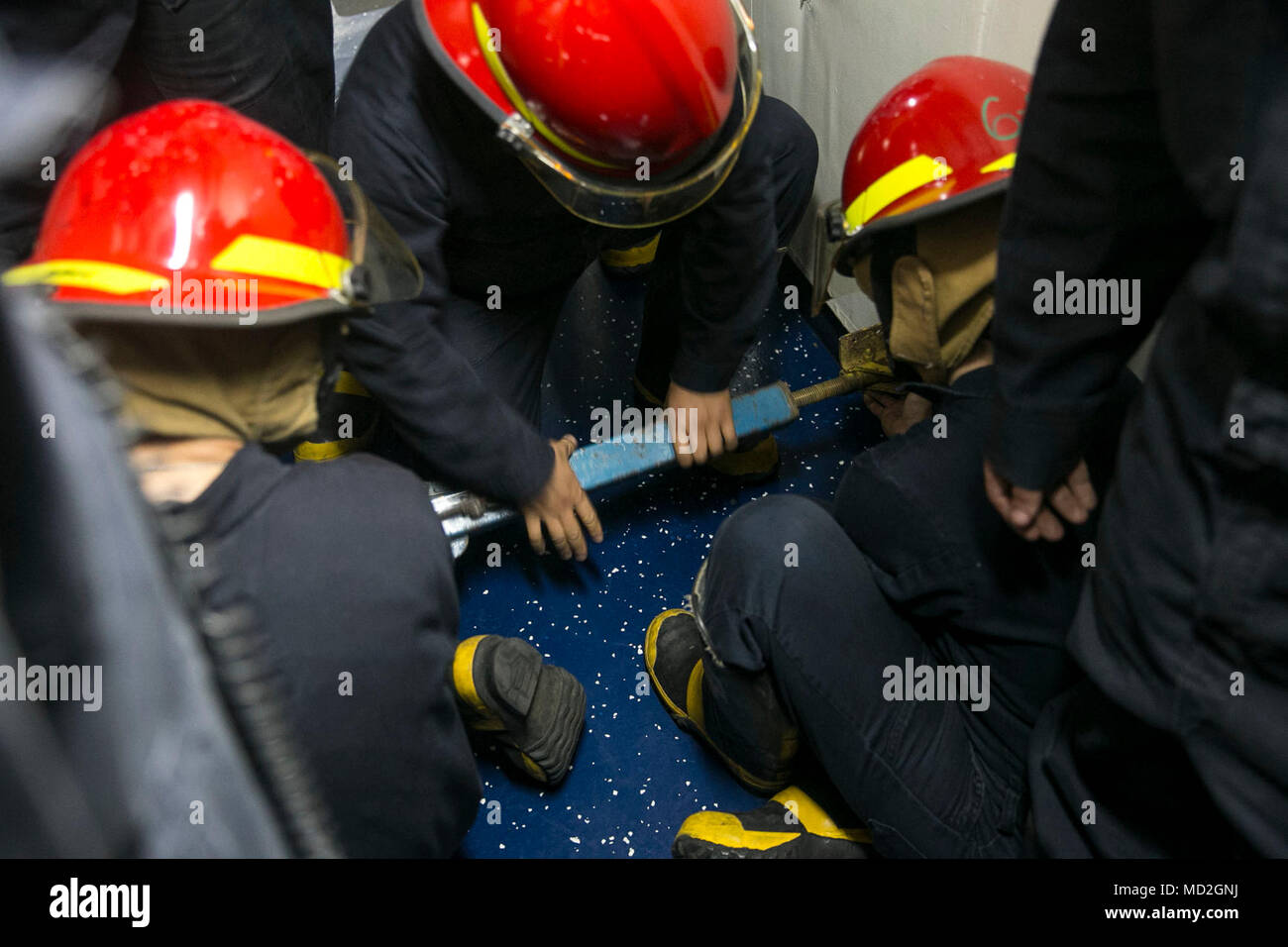 U.S. Navy Boatswain's Mates, Seaman Travis Hahn (left), Petty Officer ...