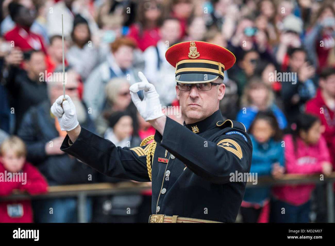 Sgt. Major Scott Little directs The U.S. Army Band, "Pershing's Own ...