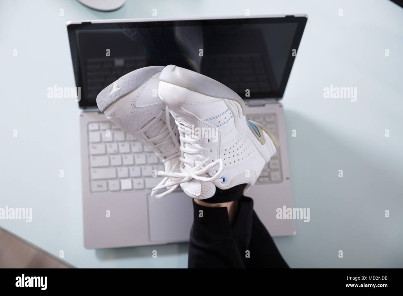 Shoes crossed hi-res stock photography and images - Alamy