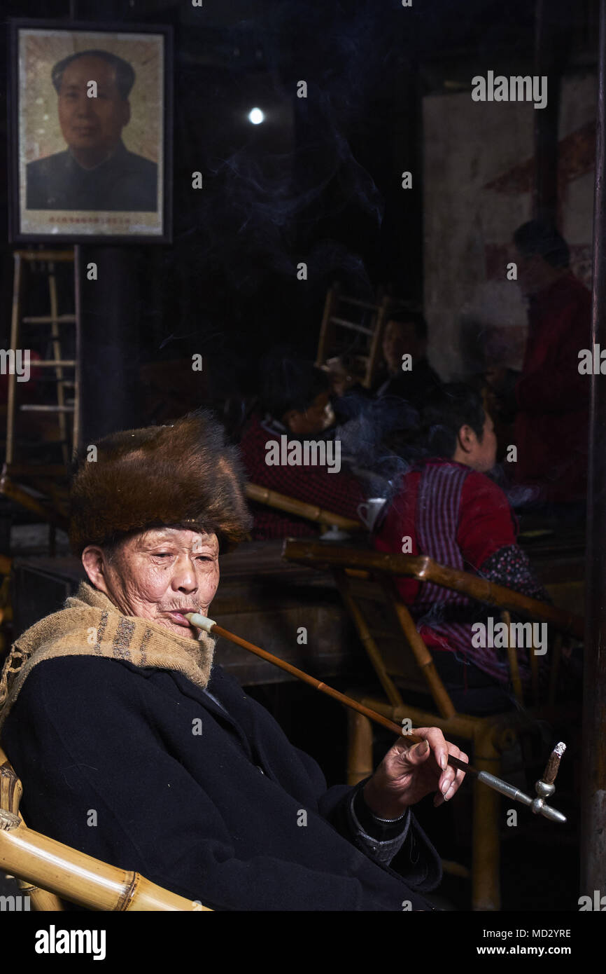 China, Sichuan province, Chengdu, old tea house Stock Photo - Alamy