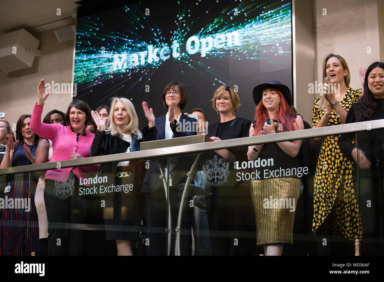 London stock exchange paternoster square hi-res stock photography and ...