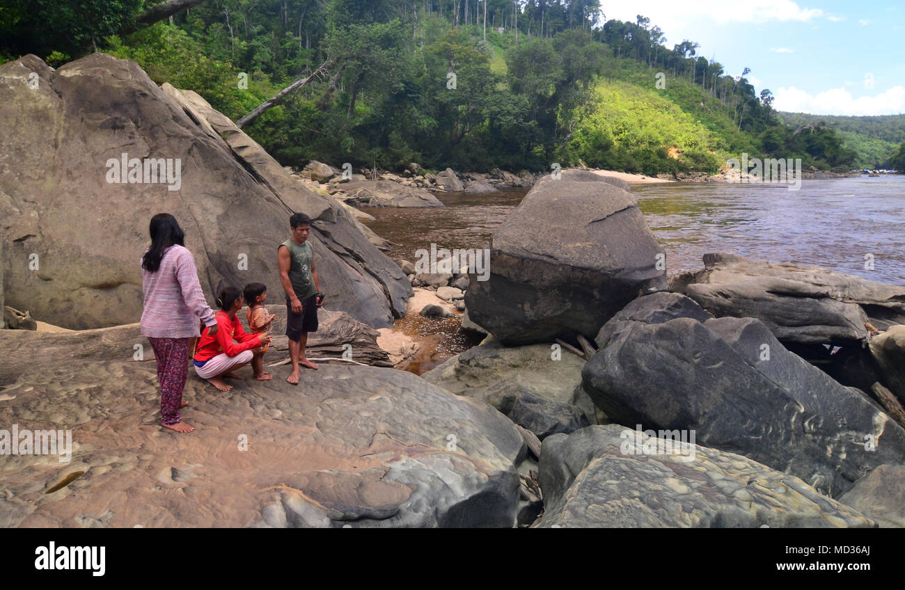 Borneo dayak longhouse children hi-res stock photography and images - Alamy