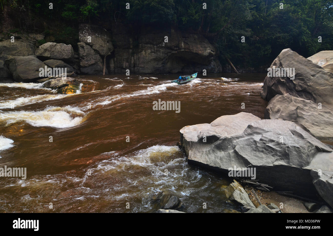 Borneo dayak longhouse children hi-res stock photography and images - Alamy