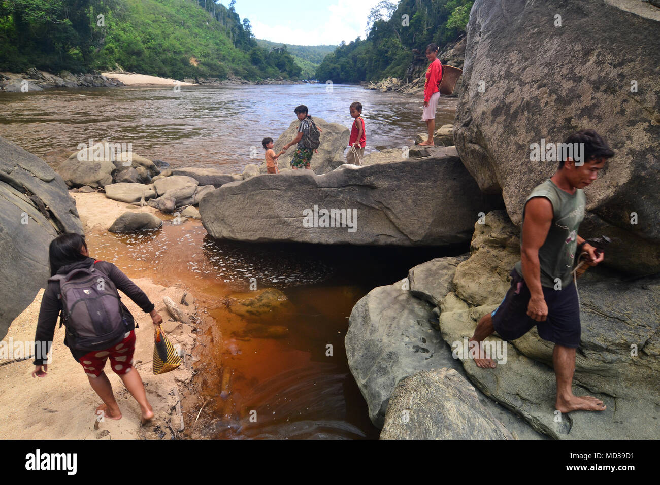 Borneo dayak longhouse children hi-res stock photography and images - Alamy