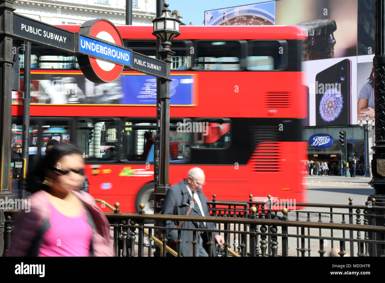 Dudley bus station uk hi-res stock photography and images - Alamy