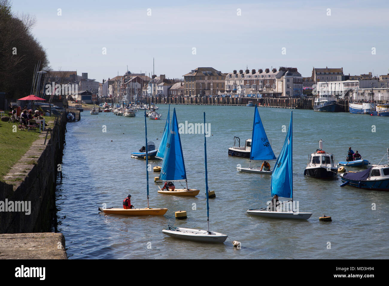 Weymouth, UK. 18th April 2018, Weymouth, Dorset, UK. Temperatures began ...