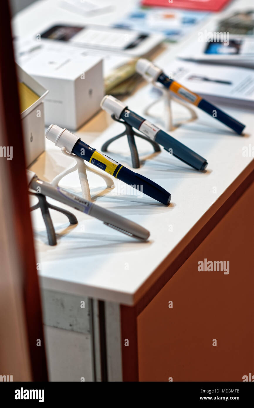 Insulclock hi-res stock photography and images - Alamy