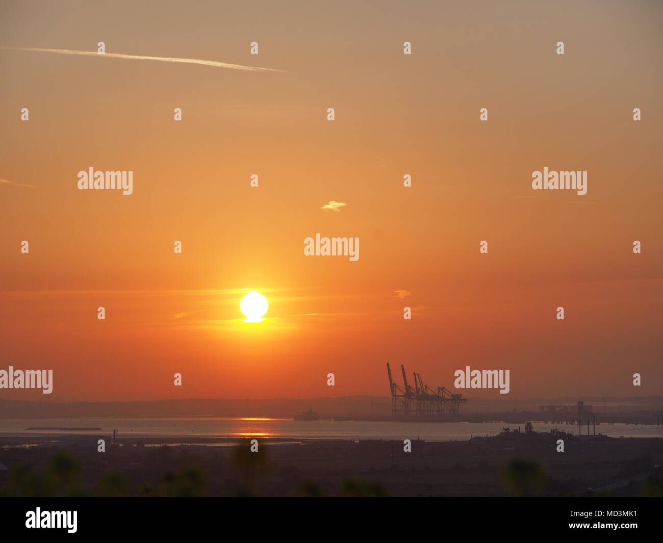 Thamesport uk hi-res stock photography and images - Alamy