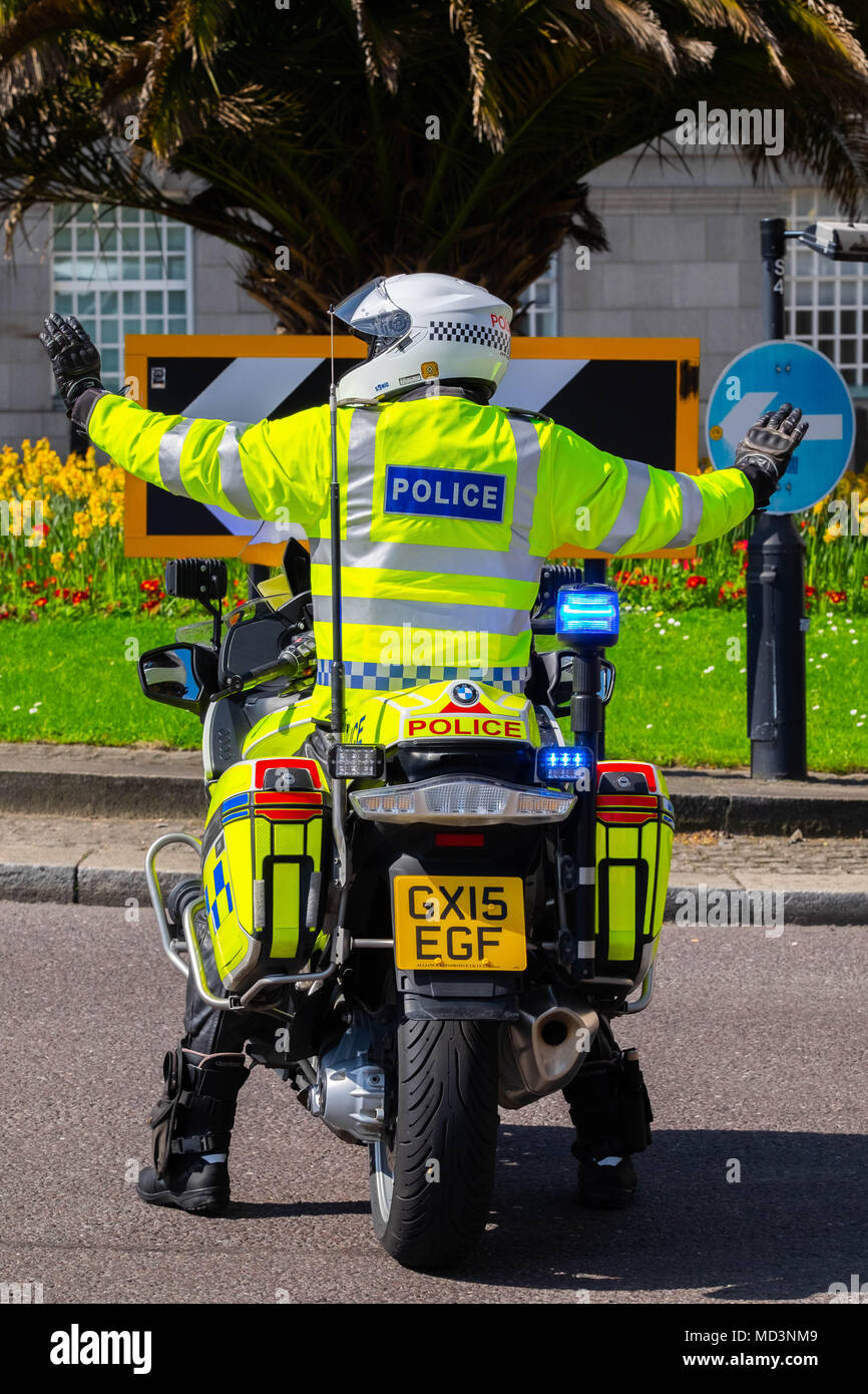 Metropolitan police motorbikes hi-res stock photography and images - Alamy