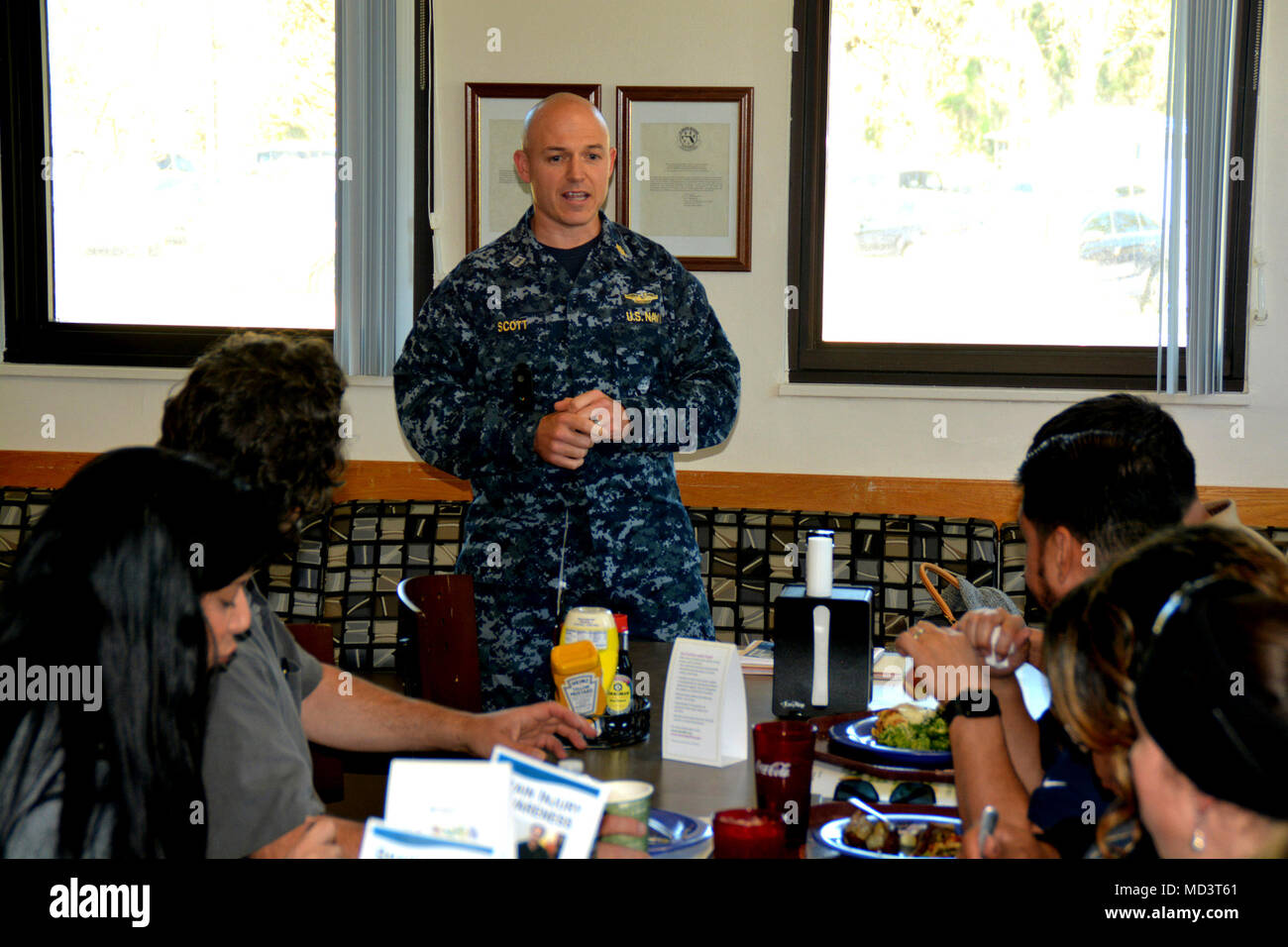 Schol visit hi-res stock photography and images - Alamy