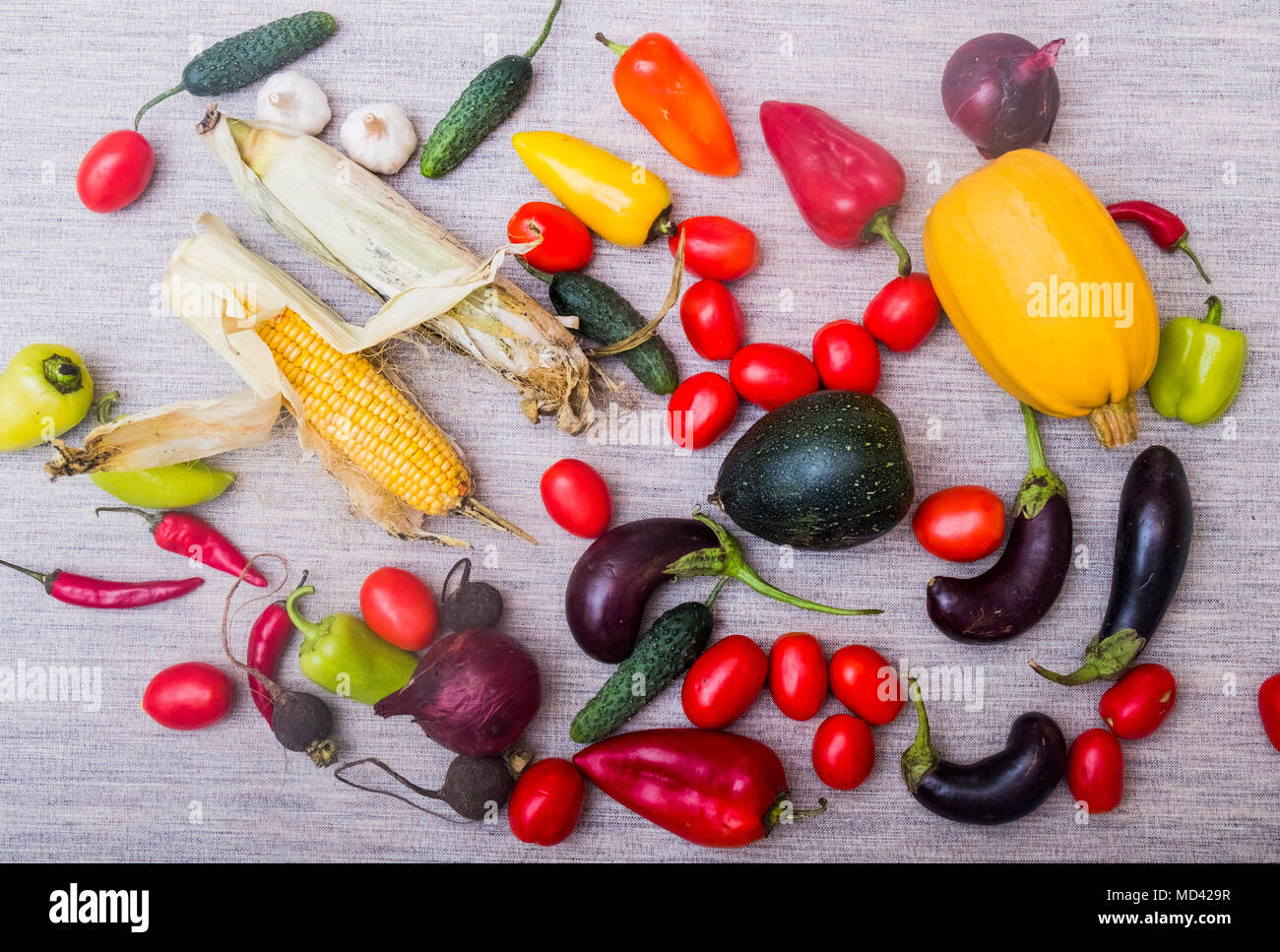 Vegetables table hi-res stock photography and images - Alamy