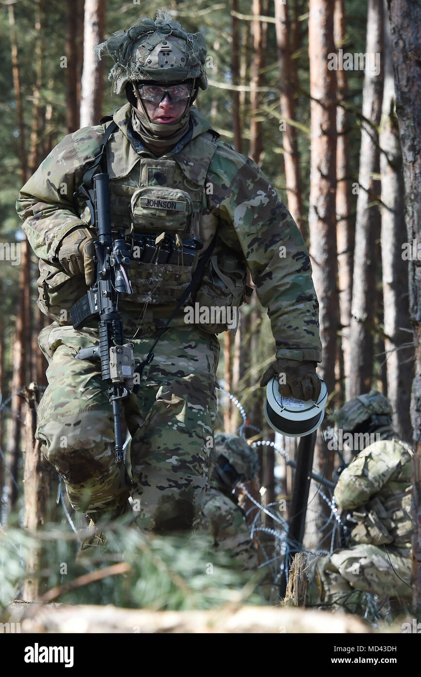 U.S. Army Paratroopers with Company A, 2nd Battalion, 503rd Infantry ...