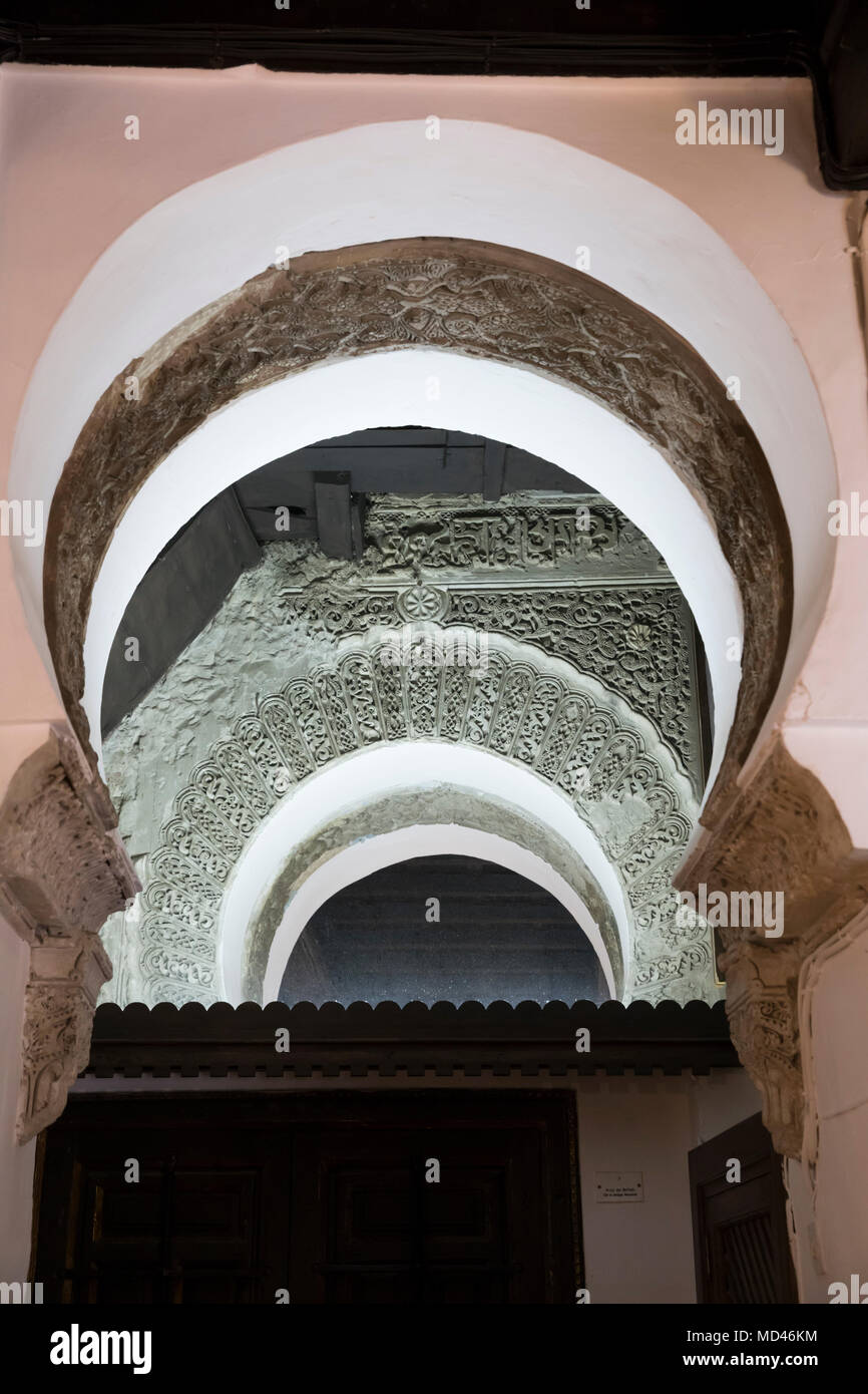 Arco de Mirhab arch from the old mosque covered with Arabic ...
