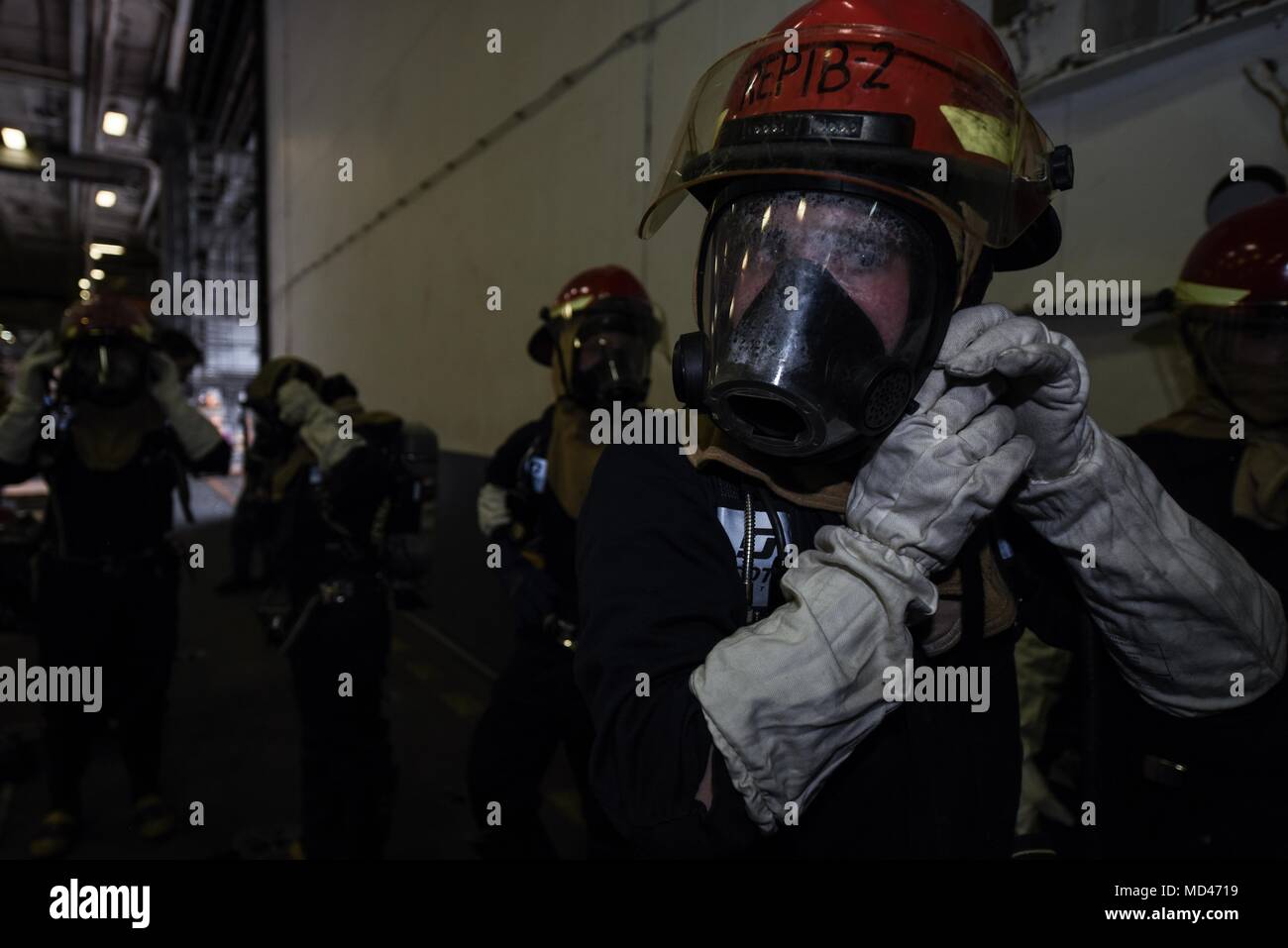 180320-N-CL027-014 YOKOSUKA, Japan (Mar. 20, 2018) Damage Controlman ...