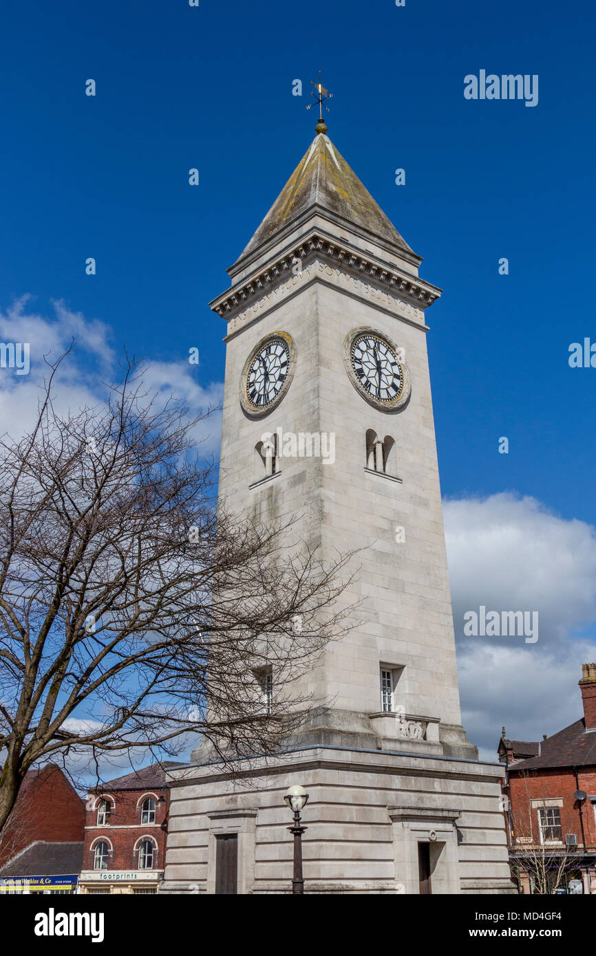 Nicholson War Memorial, clock, England's tallest, war memorial,Leek ...