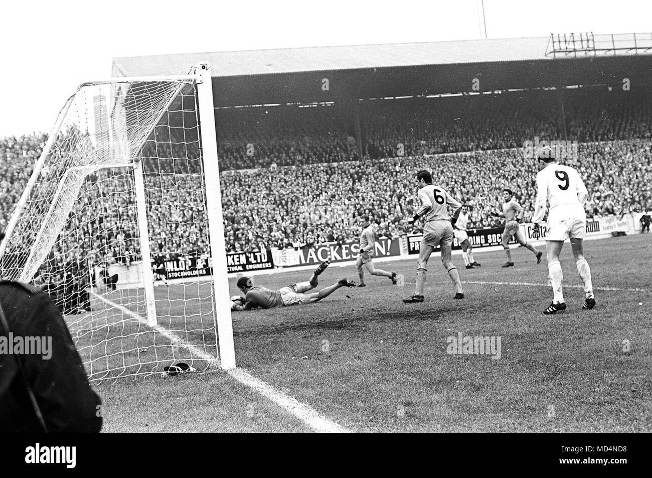 Leeds v Wolves 1968 Stock Photo - Alamy