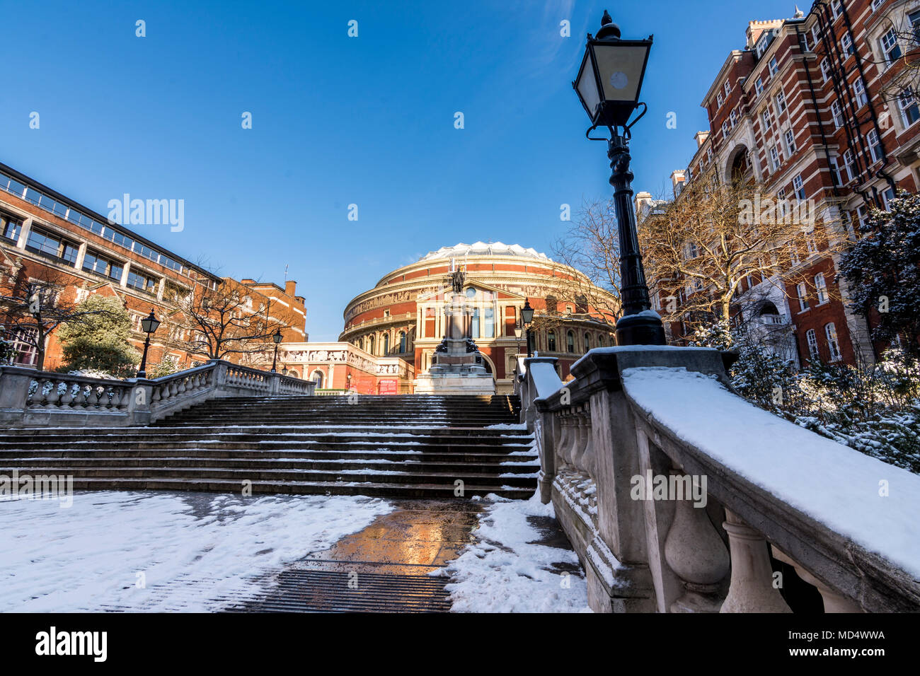 City Hall Entrance High Resolution Stock Photography and Images - Alamy