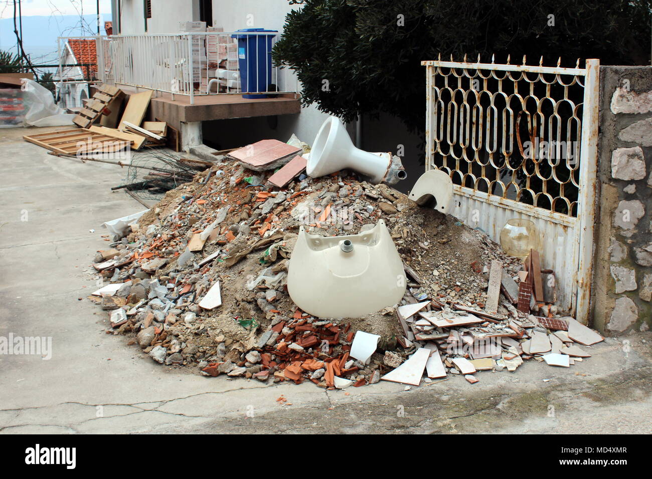 Construction rubble broken tiles hi-res stock photography and images ...