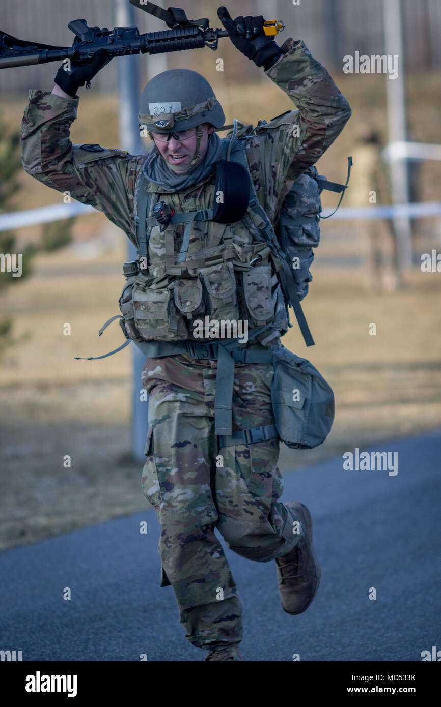 GRAFENWOEHR, Germany – Capt. Thomas Hansen, Landstuhl Regional Medical ...