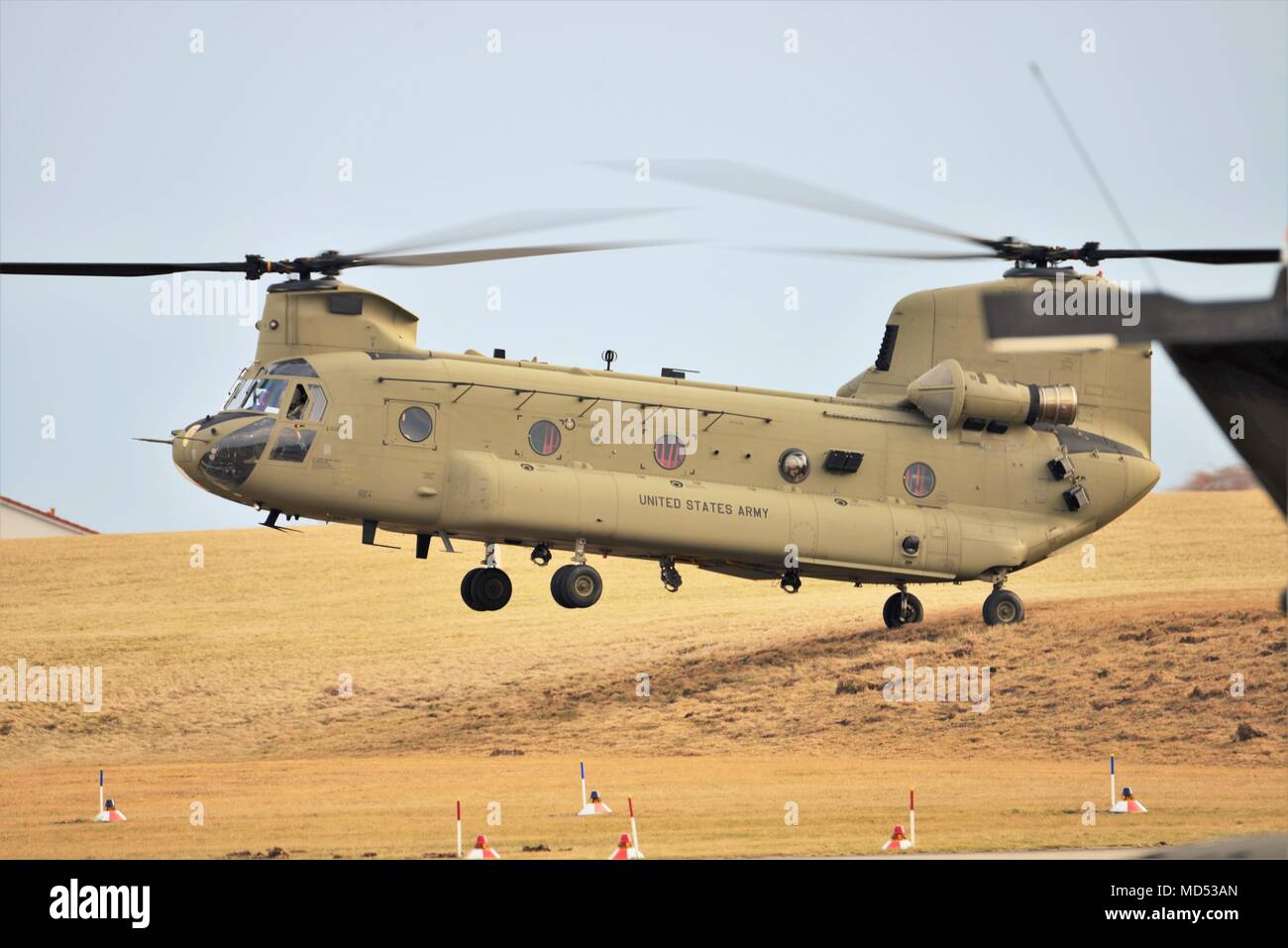 Confined area landing practice hi-res stock photography and images - Alamy