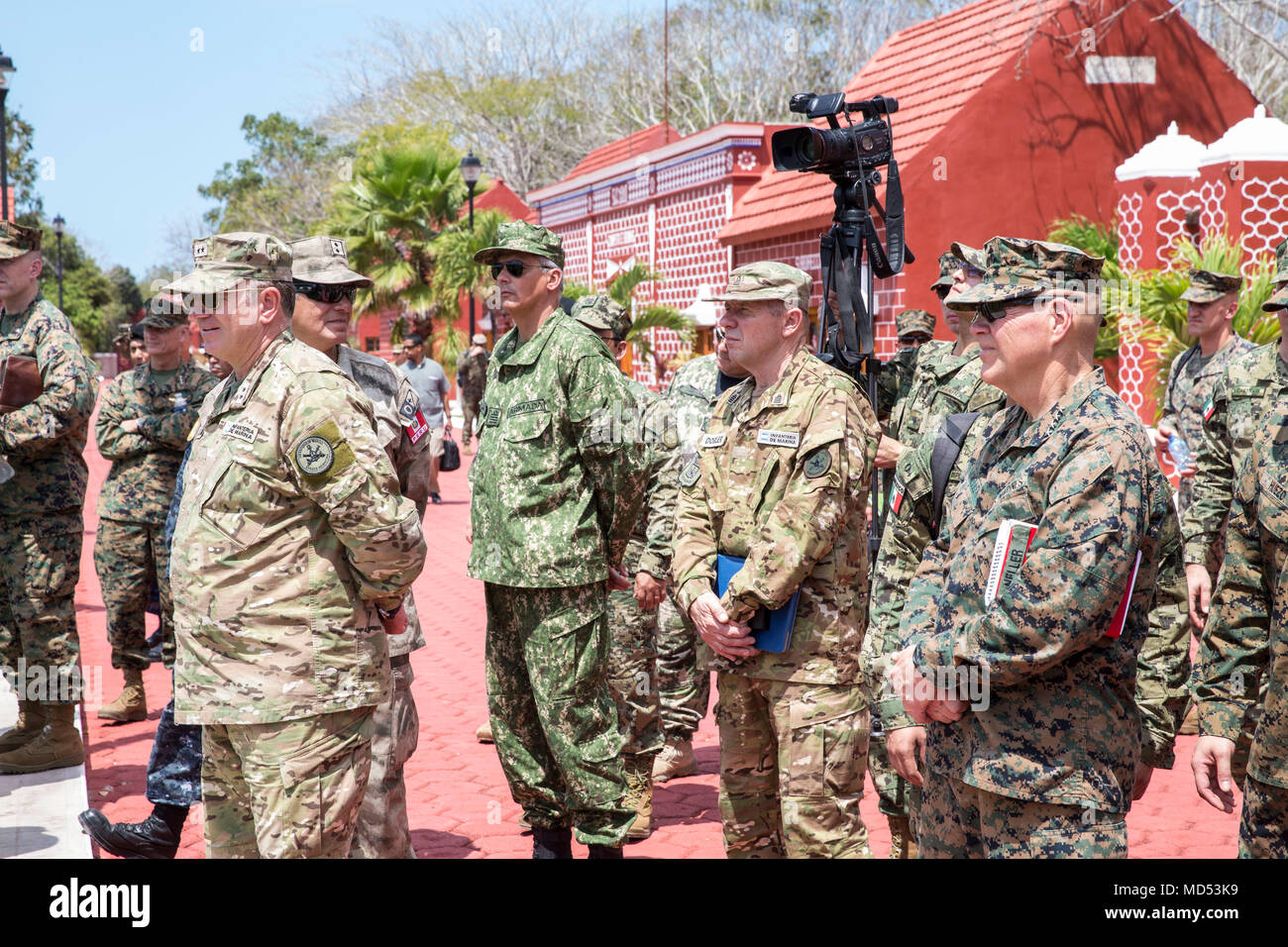 Mexican Infanteria De Marinas put on a display for leaders from several ...