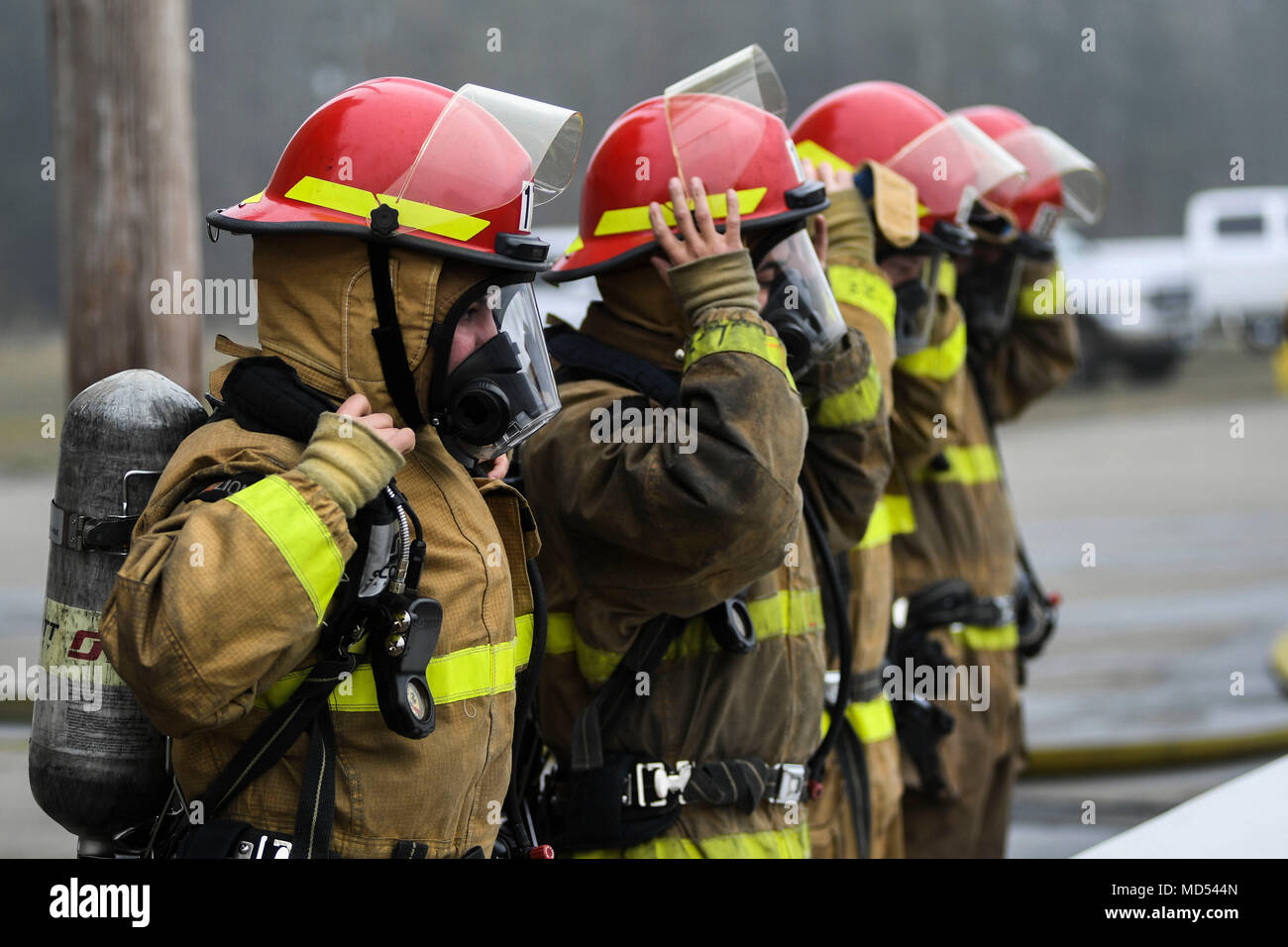 Fire fighting ensemble hi-res stock photography and images - Alamy