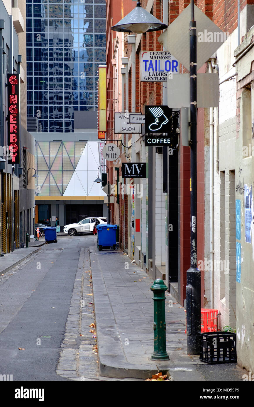 Melbourne street signs hi-res stock photography and images - Alamy