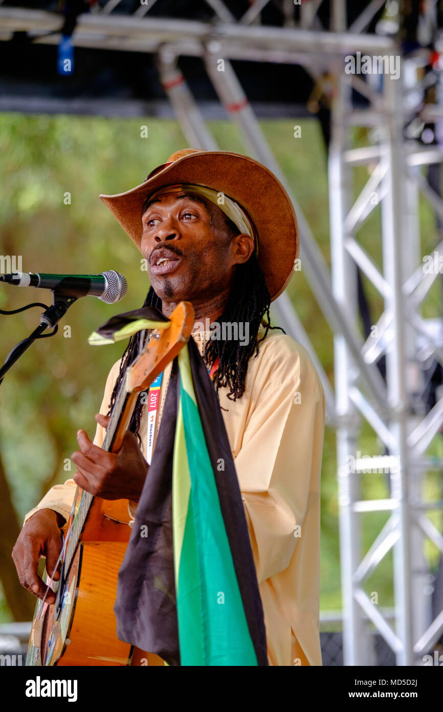 Jamaican musician hi-res stock photography and images - Alamy