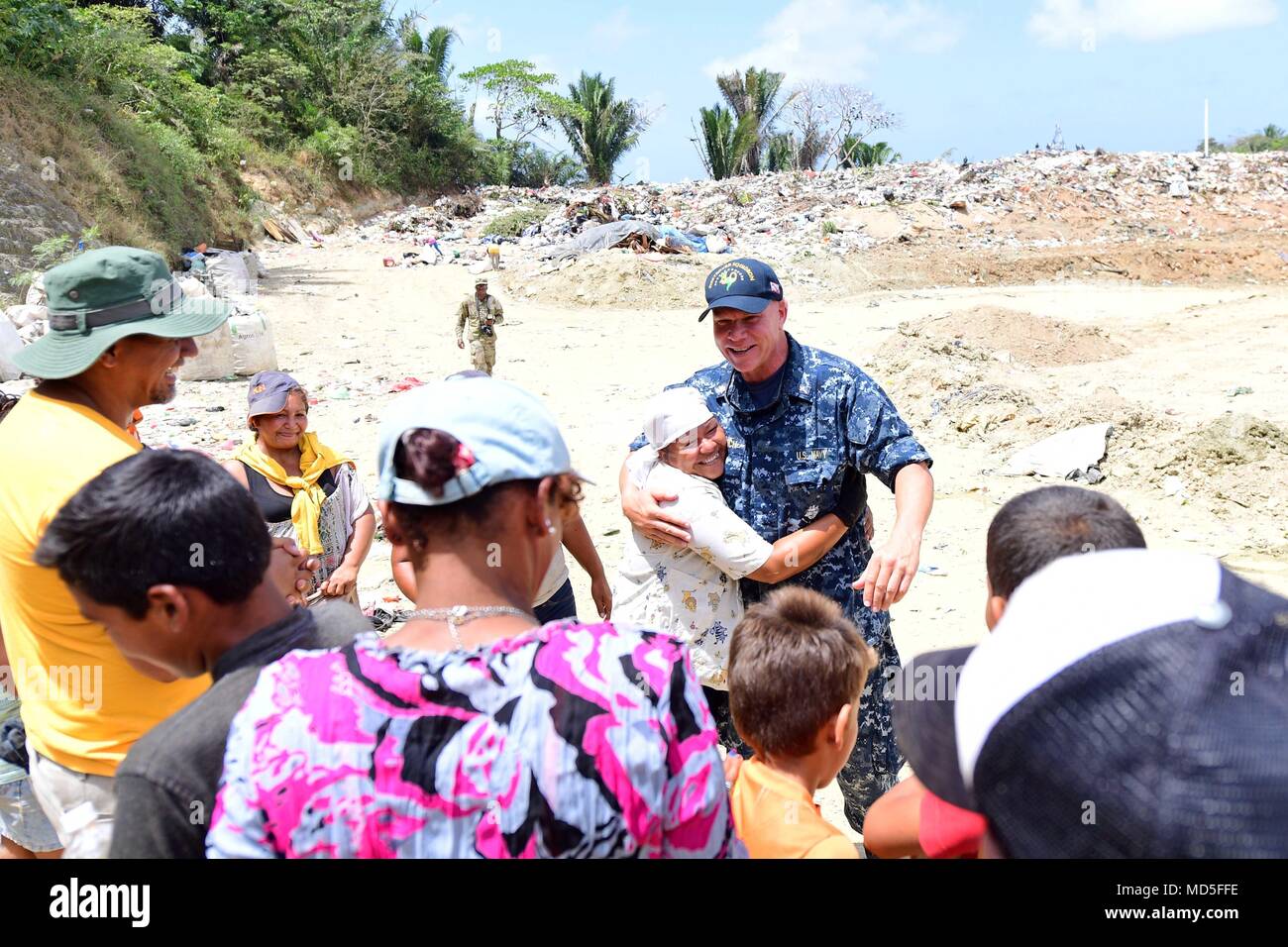 180321-N-VK873-0503 PUERTO CORTES, Honduras (March 21, 2018) Honduran ...