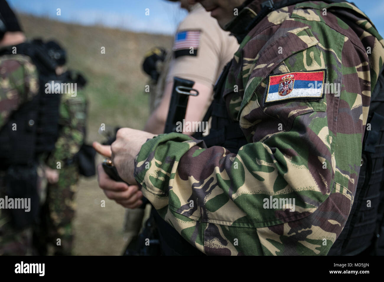 Members of the Serbian Special Anti-Terrorism Unit (SAJ) and U.S ...