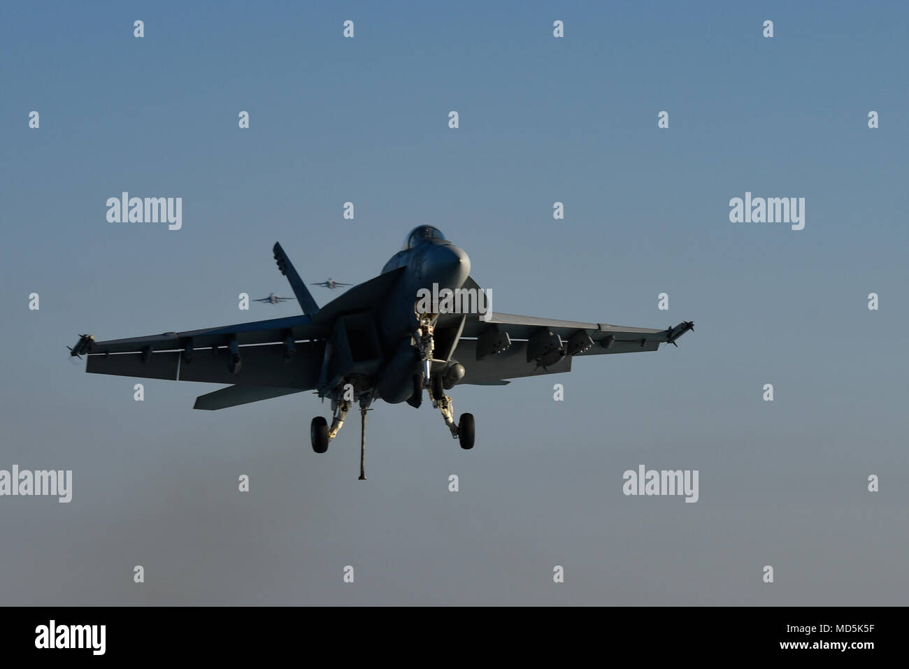 Boeing F/A-18E Super Hornet is a carrier-capable multirole fighter ...