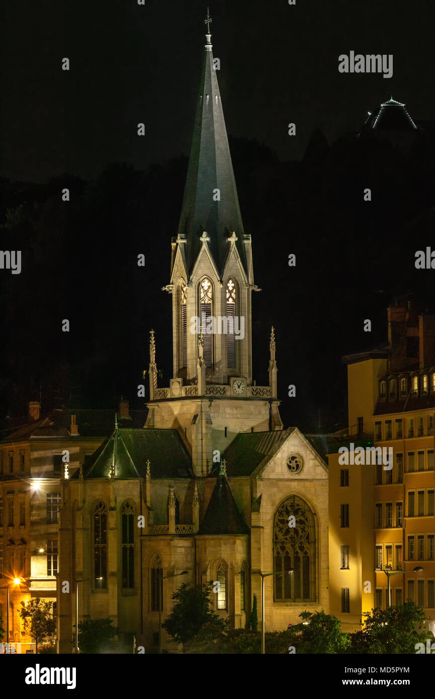 Illuminated church steeple hi-res stock photography and images - Alamy