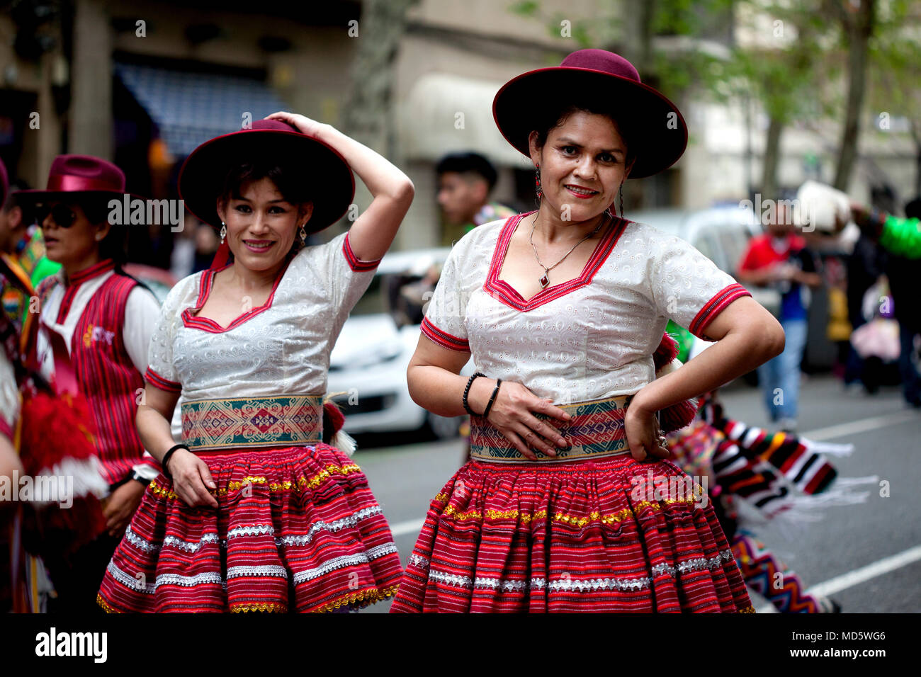 Bolivian national costume hi-res stock photography and images - Alamy