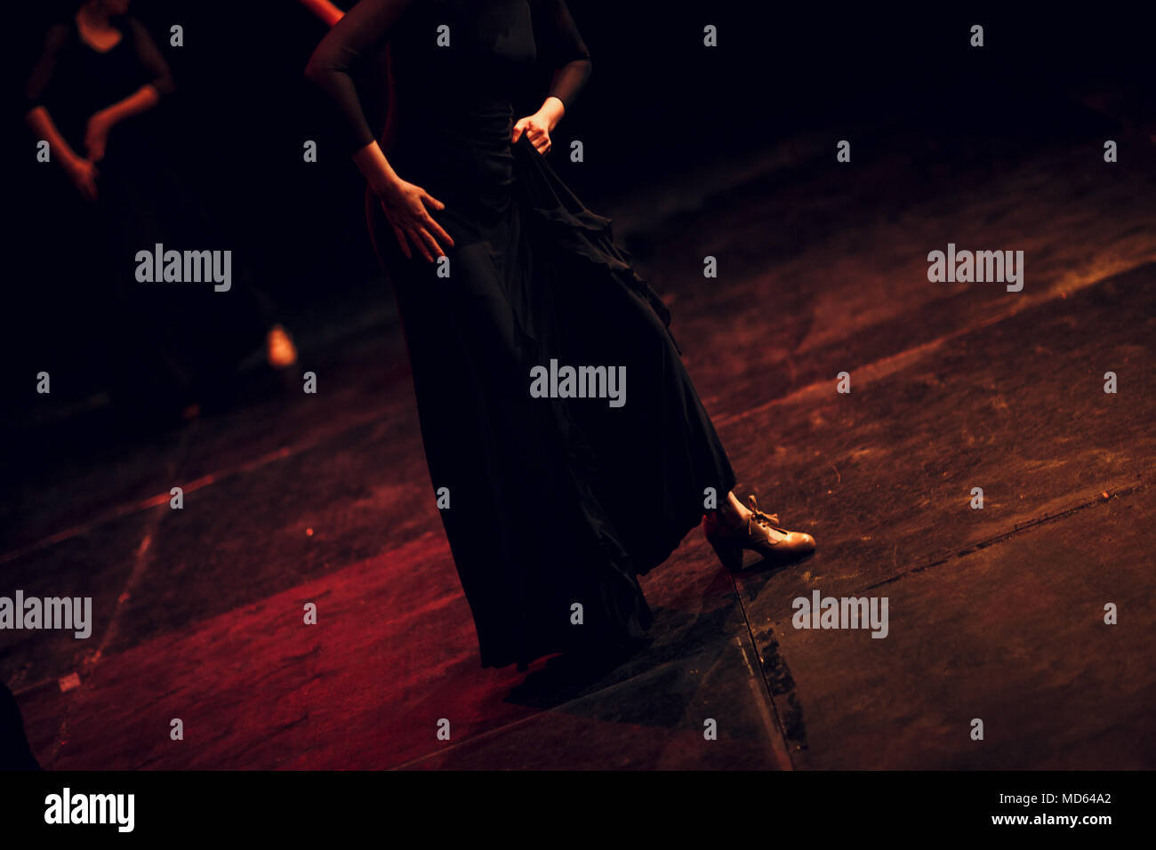 Flamenco dancers gypsy hi-res stock photography and images - Alamy