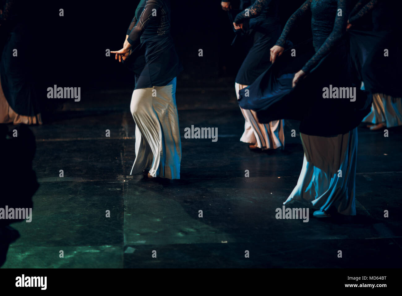 Flamenco female dancer on stage hi-res stock photography and images - Alamy