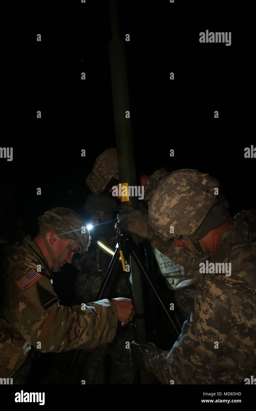 U.S. Army Reserve Soldiers with the 850th Signal Command prepare an ...