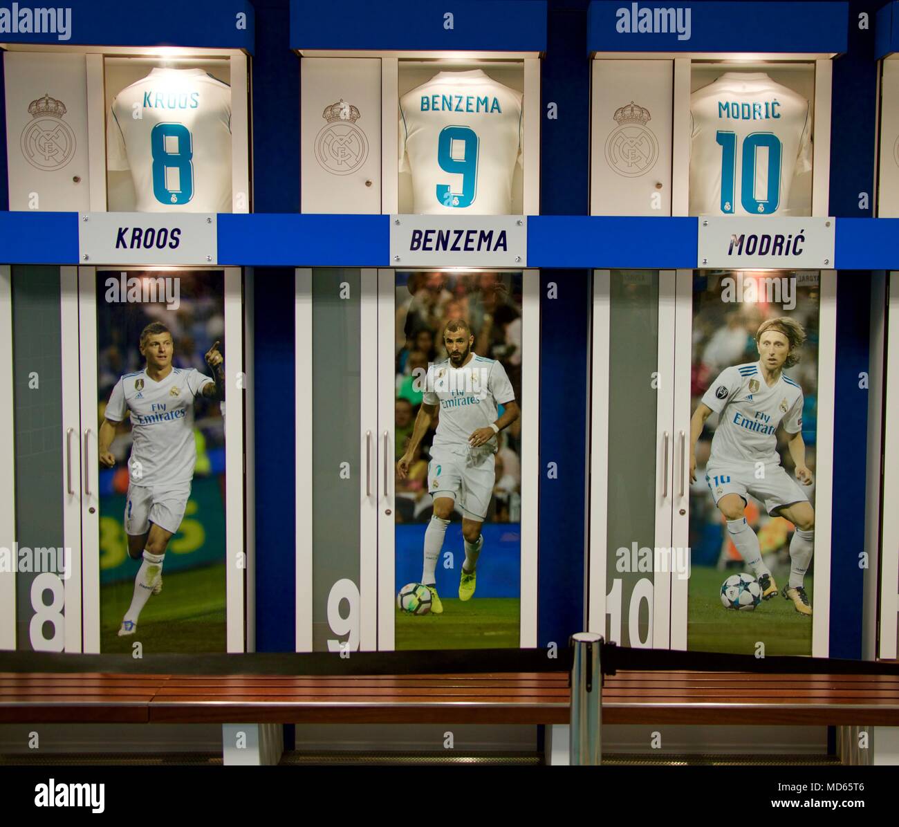 Empty football locker room hi-res stock photography and images - Alamy