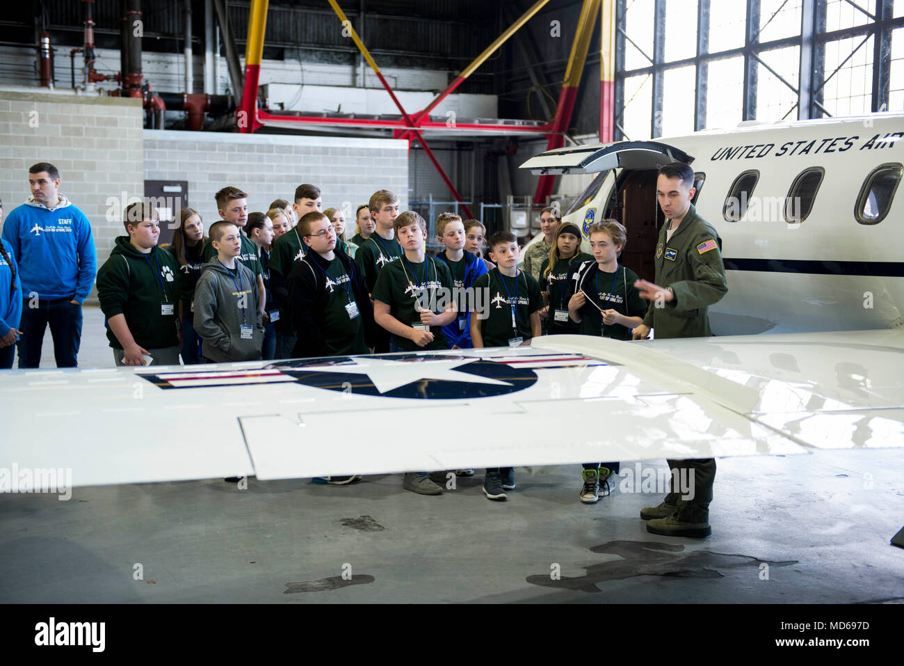 458th airlift squadron hi-res stock photography and images - Alamy