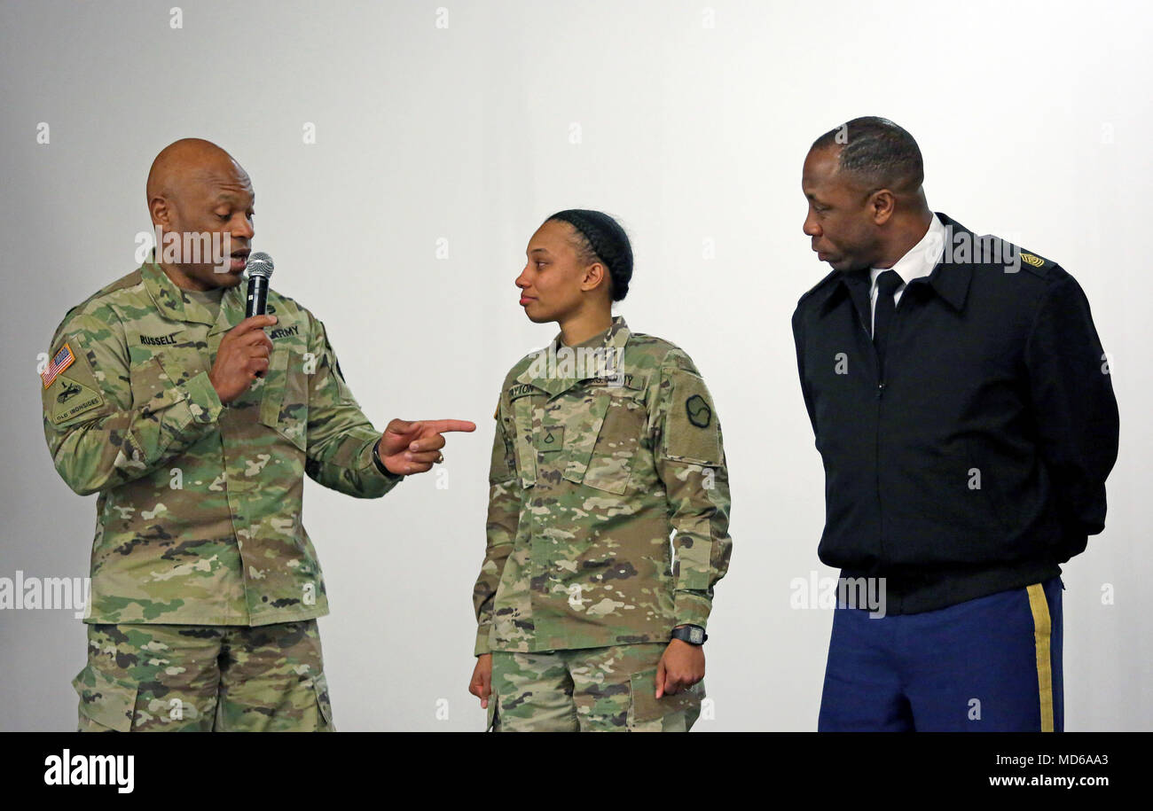 Pfc. Alexis S. Payton, a signal support systems specialist, assigned to ...
