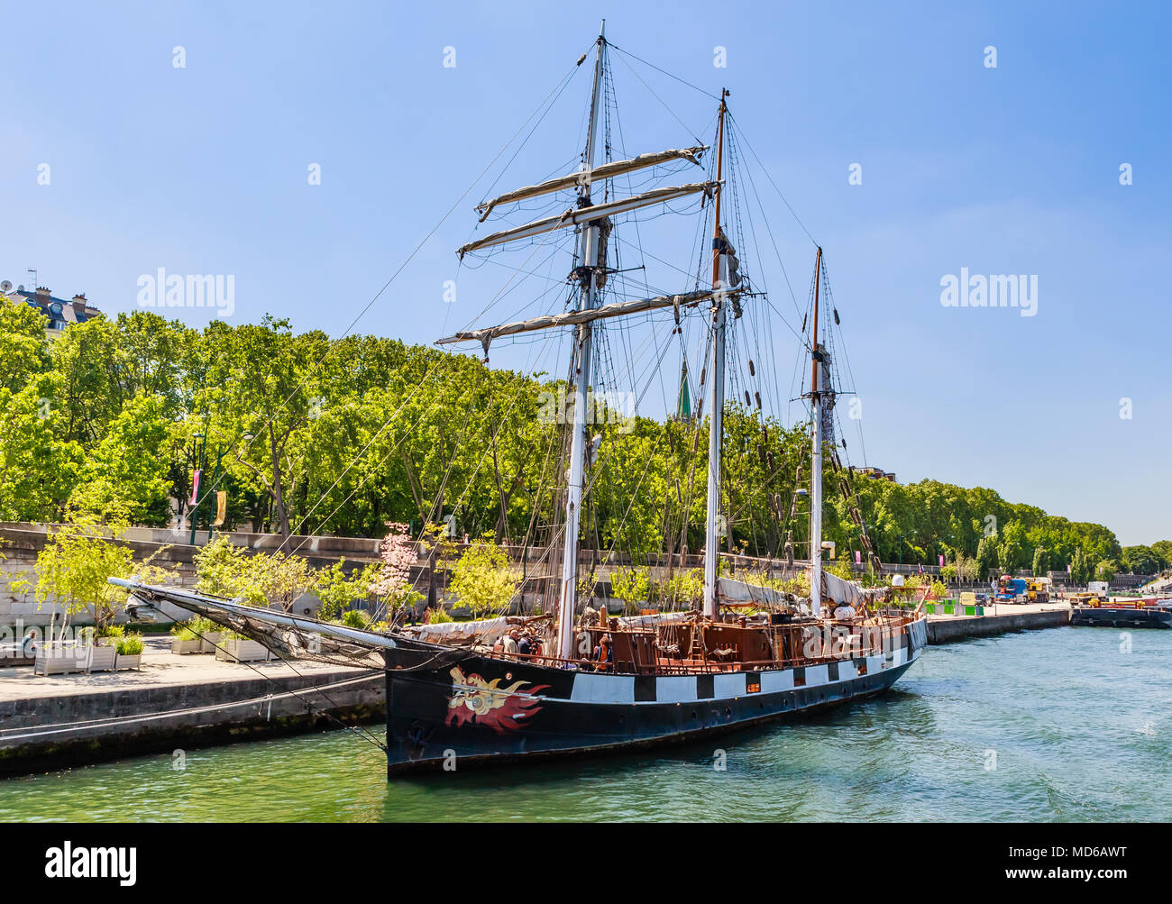 Sailing ship on Seine in Paris, France Stock Photo - Alamy