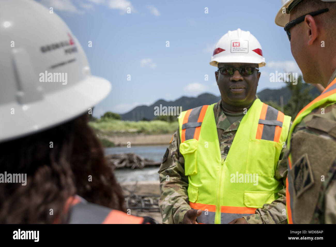 USACE South Atlantic Division Command Sergeant Major Padgett visits ...