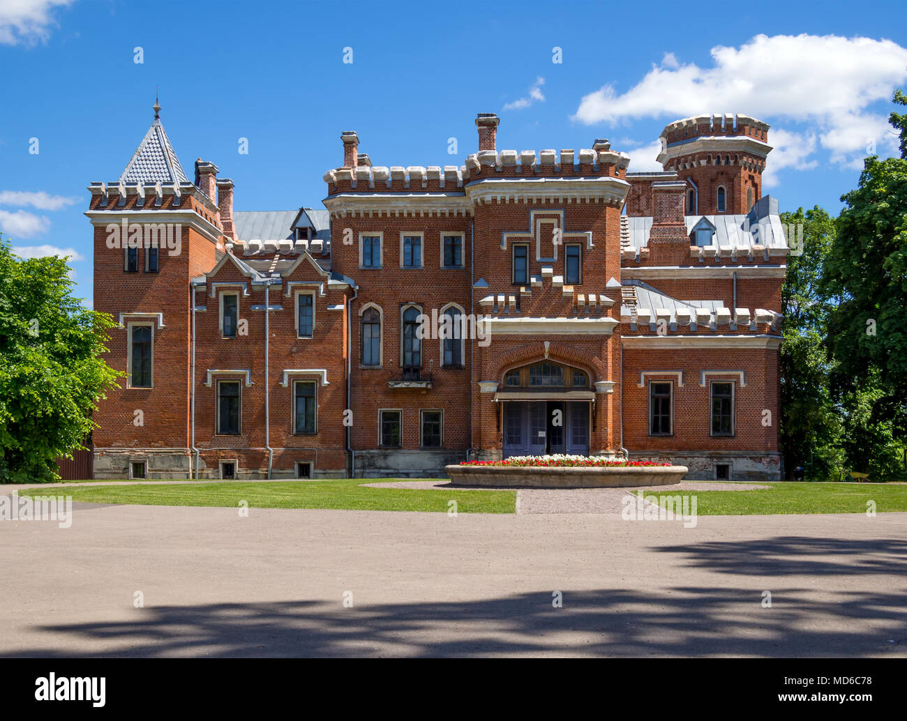 Ramon, Russia - June 07, 2017: The palace of the princess Oldenburg in ...