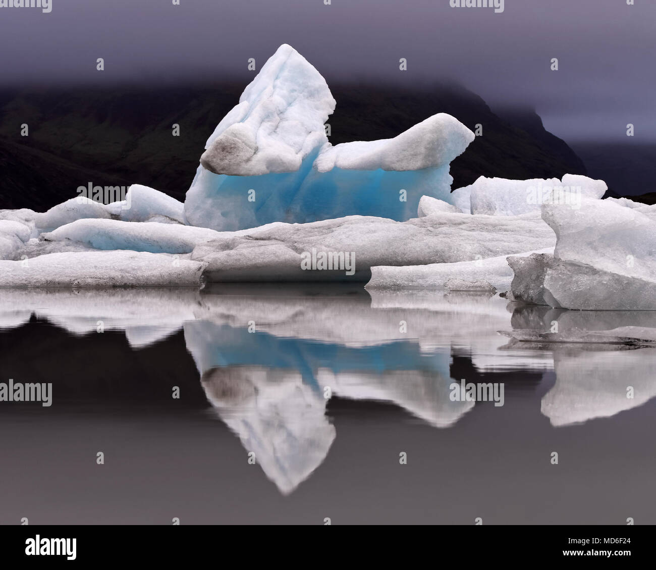 Dramatic scale in nature hi-res stock photography and images - Alamy